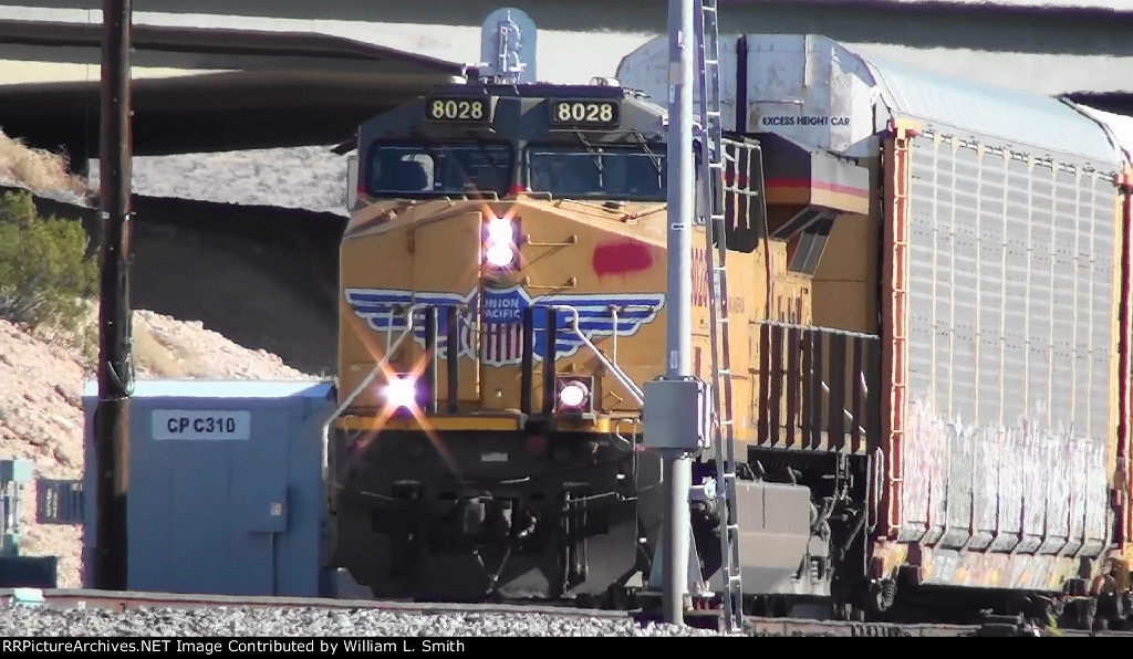 WB Loaded Unit Vehicular Frt at Erie NV -1